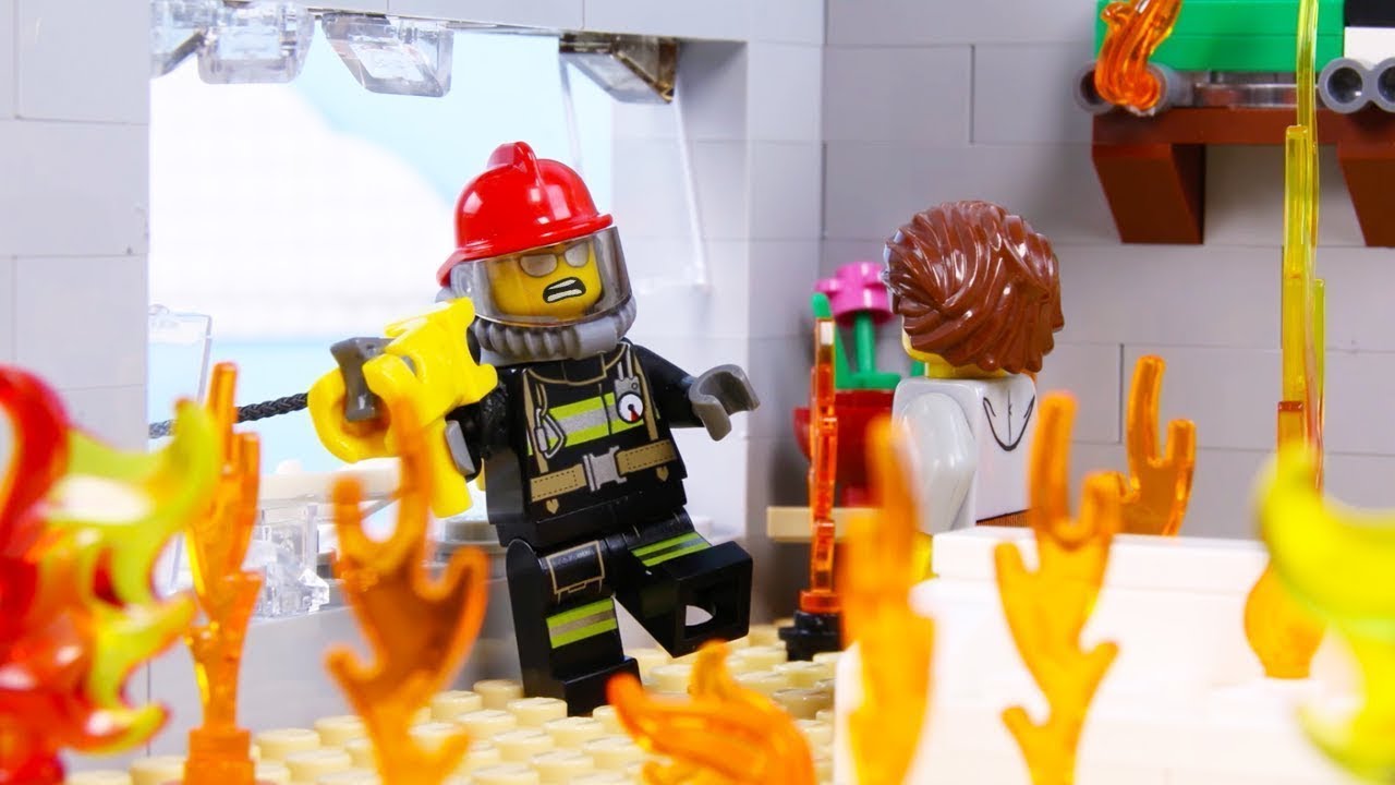 LEGO City Firestation Fail STOP MOTION LEGO City Fireman Rescue! | LEGO ...