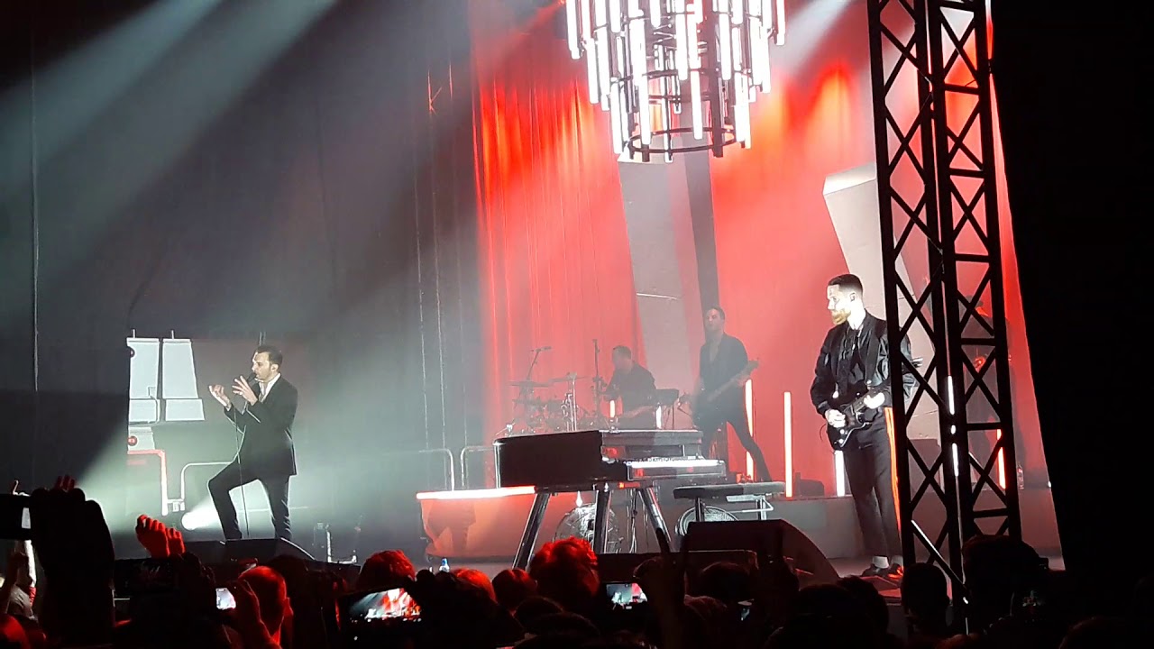 Hurts - Miracle (Live in @Poznan) 19.11.2017 - YouTube