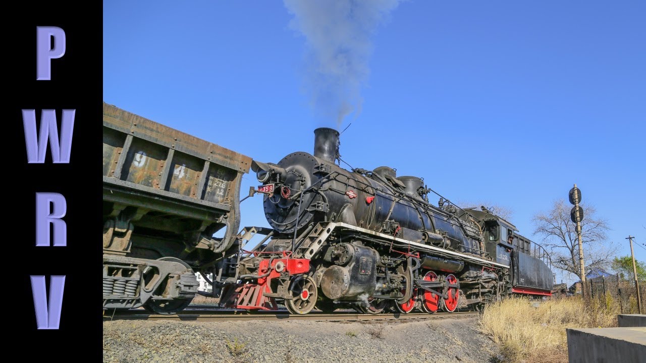 Chinese Railways - Fuxin's 上游 SY Class 2-8-2 Steam Locomotives working ...