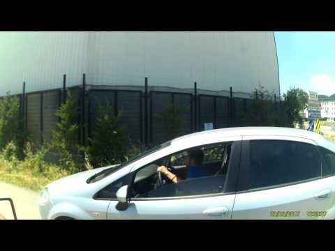 köpeği bırak giden eleman