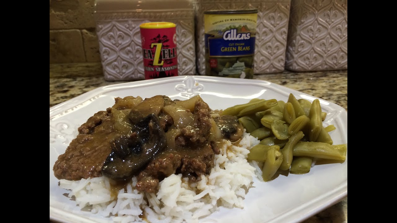 Cube Steak over Rice BeaZell's Style - YouTube