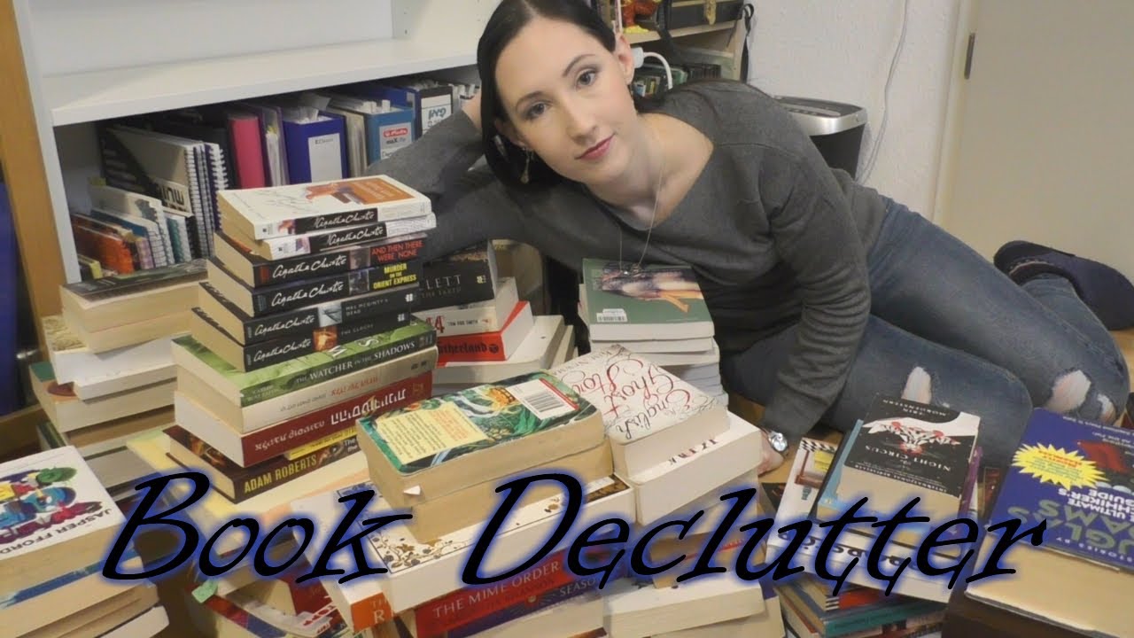 Getting Rid of Books! | 2019 Declutter and Unhaul | The Bookworm - YouTube