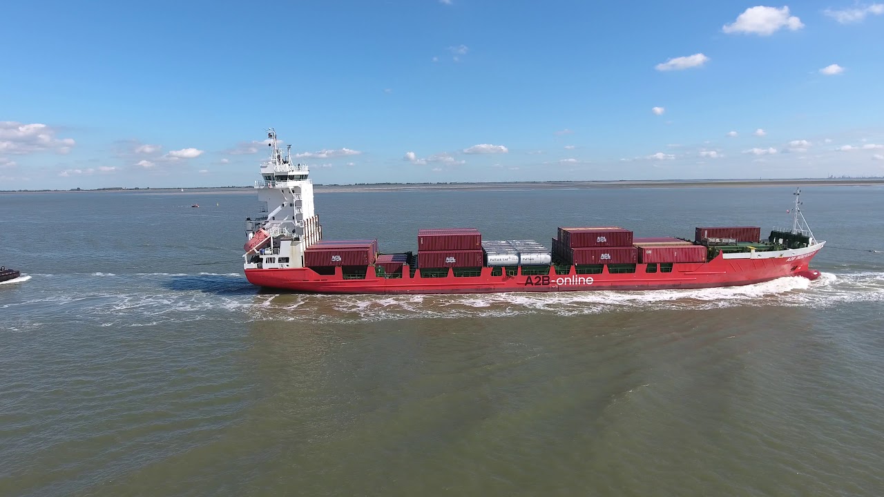 MULTRATUG 3 met A2B INDEPENDENT naar Antwerpen - YouTube