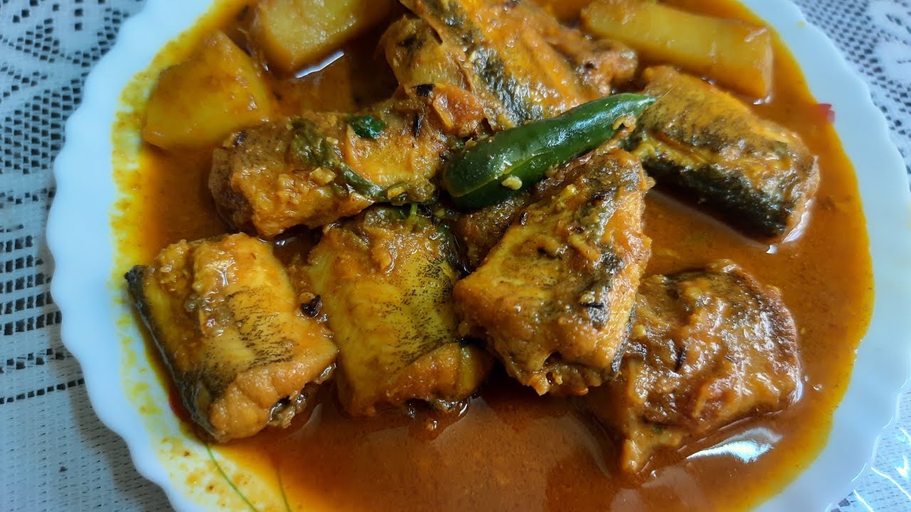 BAM FISH(পাকাল মাছ ) !! Delicious PAKAL MACHER Patla Jhol Recipe In ...
