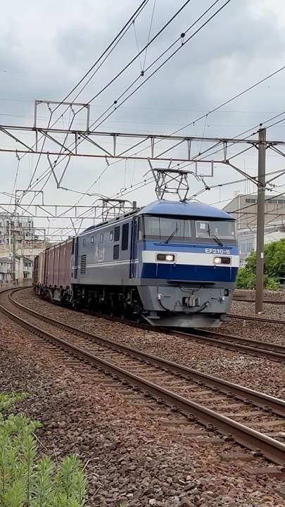 🟦EF210 8 [岡] 1093レ - YouTube