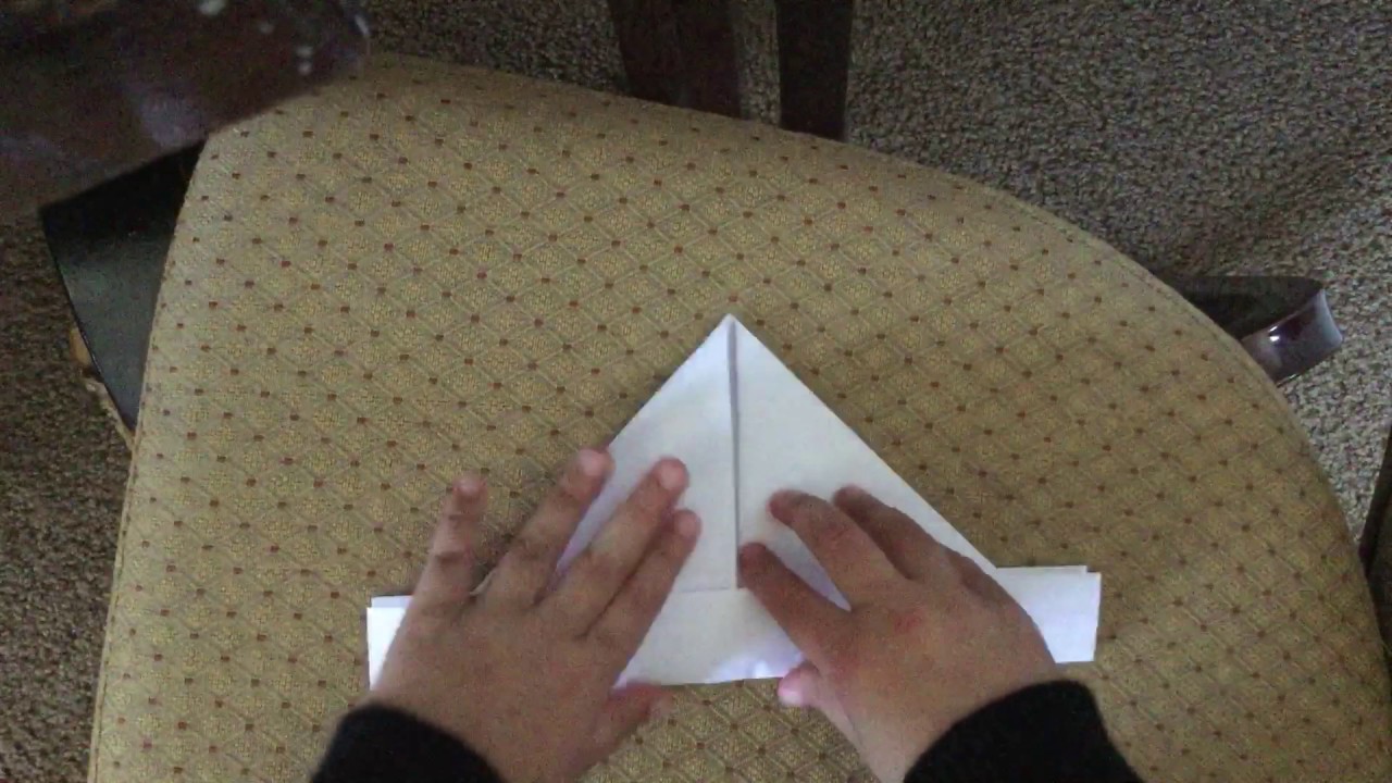 How to fold a paper puppet - YouTube