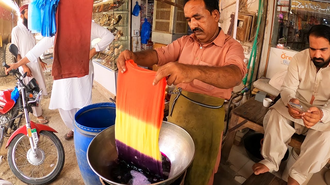 Amazing skills of fabric Dyeing in local market || Cloth Dyeing DIY ...