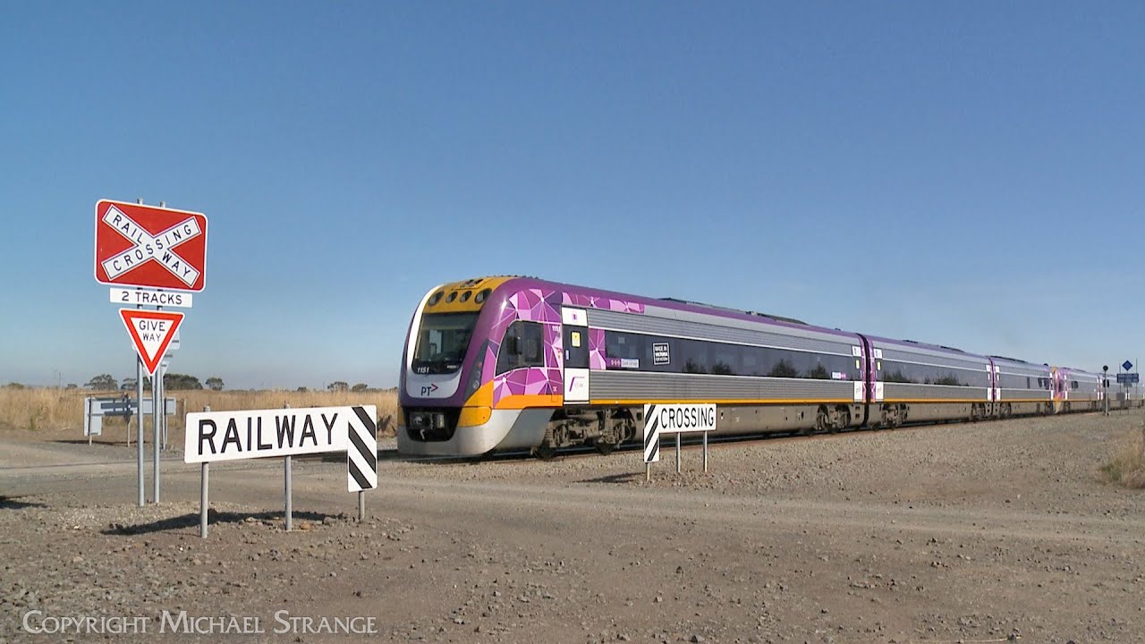 Vline Vlocity Diesel Railcar Transfer Via Gheringhap (14/4/2023 ...