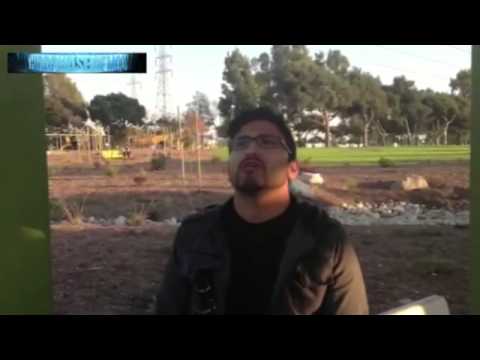 Black Gov chopper appears while crowed gazes at UFO's, men in black ...