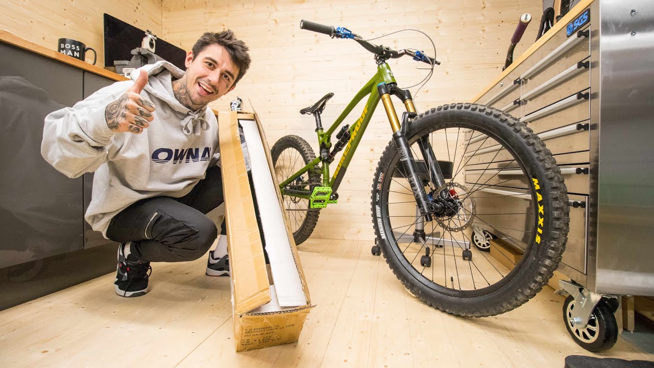 UNBOXING MTB GARAGE MODS!!! - YouTube