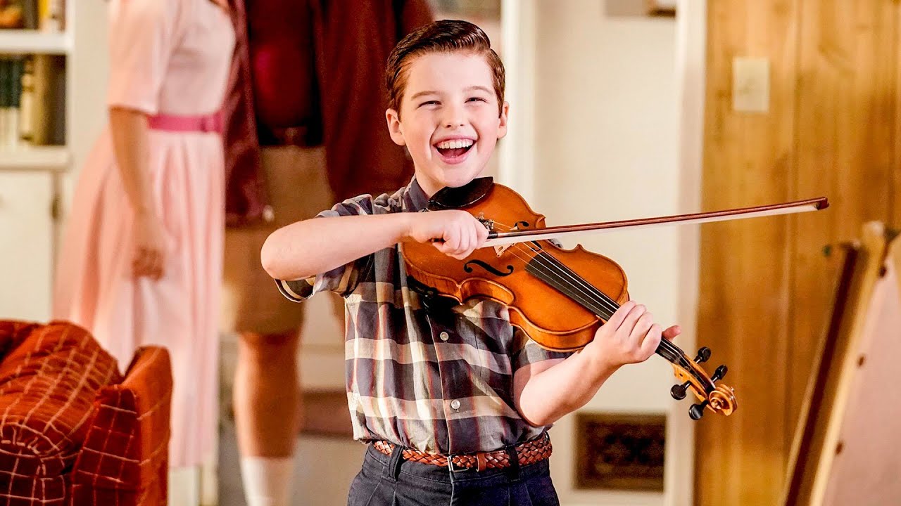 Young Sheldon S2 E17 | Sheldon Learns The Violin - Scene - YouTube