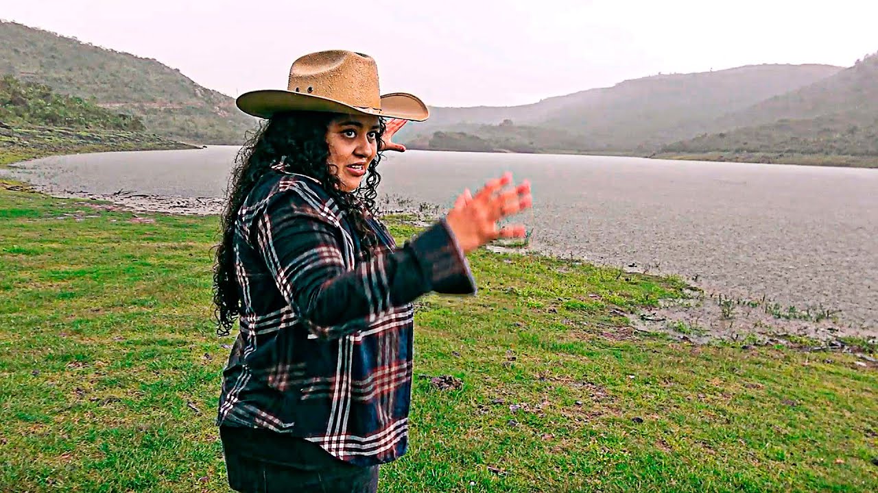 " NOS AGARRÓ LA LLUVIA CON TODO EN LA ORILLA DE LA PRESA " - YouTube