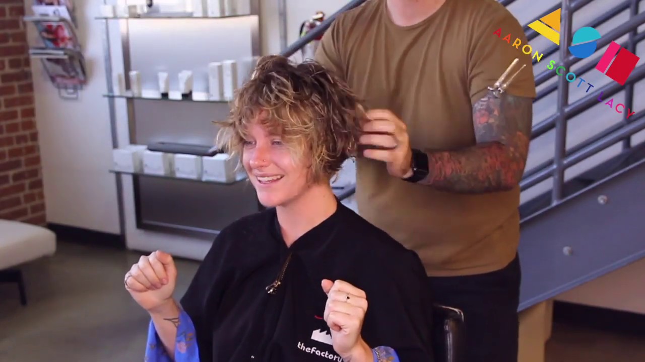 2019 September Lizzie Curly Shag - YouTube