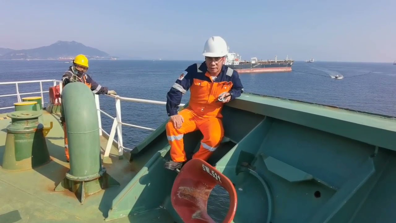 How to Drop Anchor in Tanker Ship by Gravity and Gear - YouTube