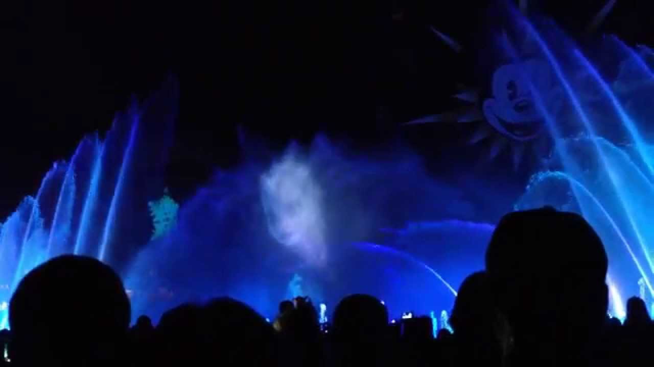 World of Color - Frozen - Let it Go - YouTube