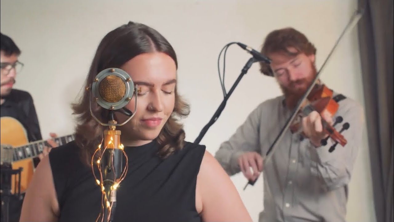 Ellie Beaton | A Miner’s Life - YouTube
