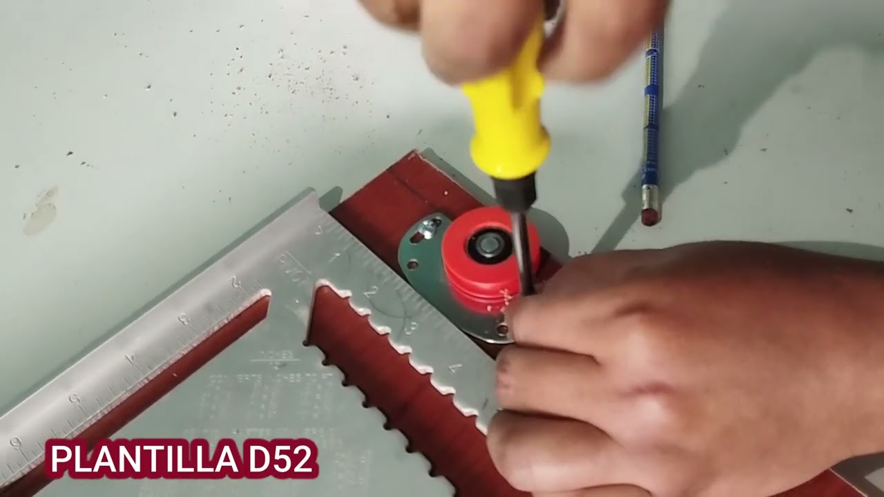 PLANTILLA D52 - YouTube