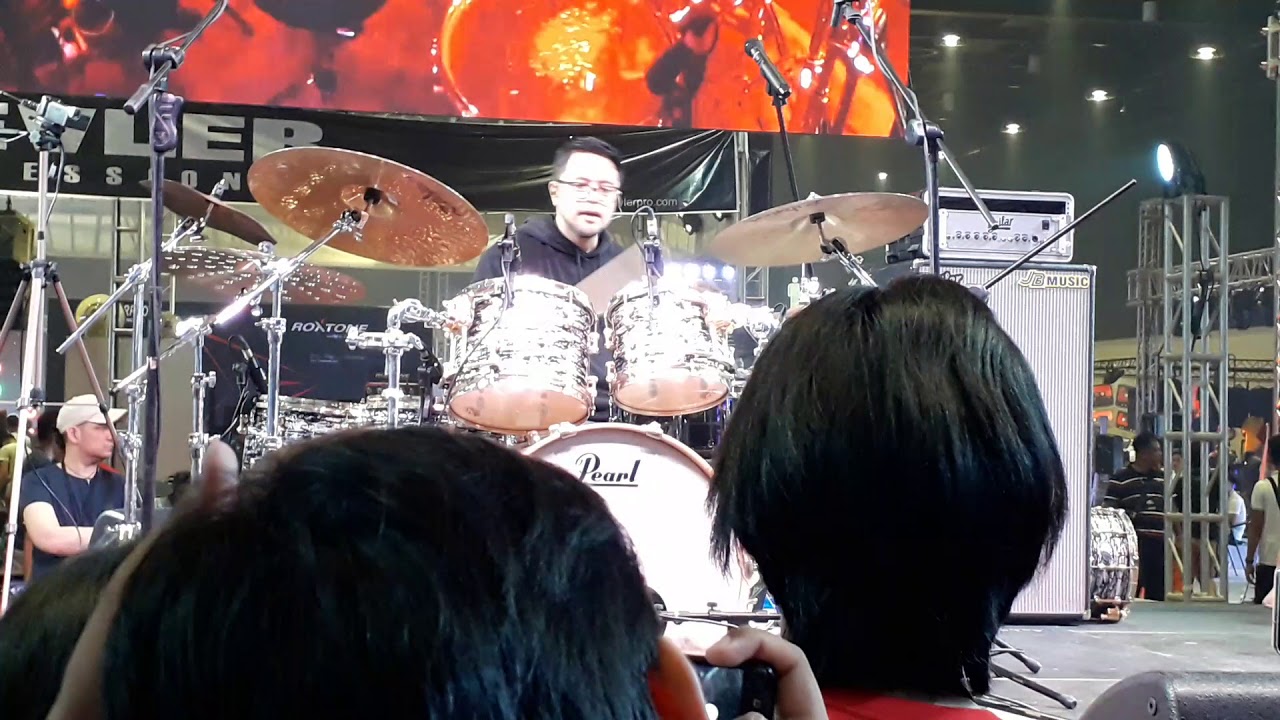 Laklak - KZ Tandingan (Siakol) drums only by Michael Alba - YouTube