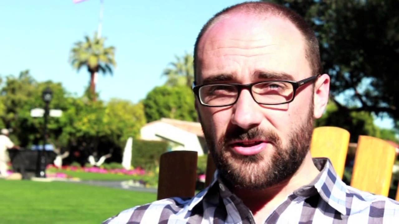 Meet Vsauce - Sixty Symbols - YouTube