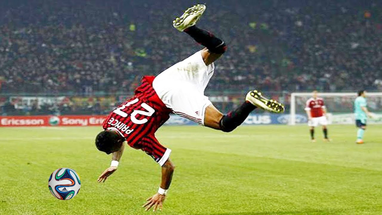 Goal Hunter: Discover the Top 10 Iconic Strikes - YouTube