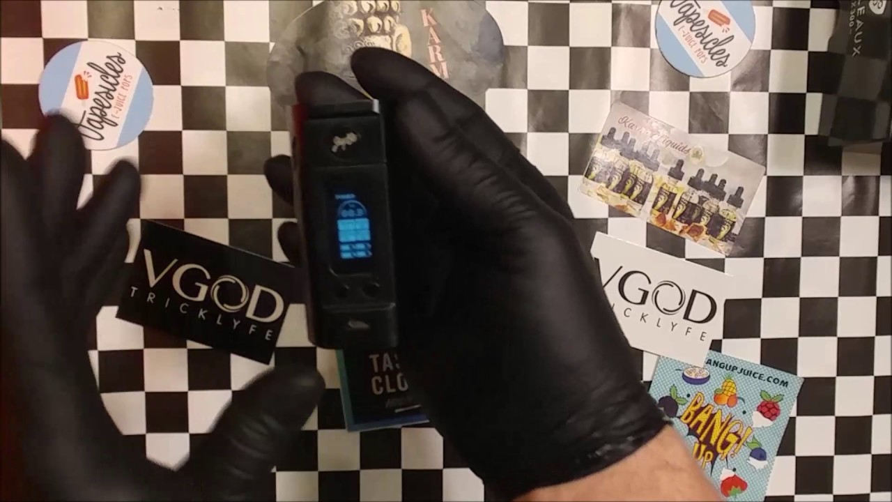 First Look at the Wismec Reuleaux RX300 box mod. How big is it? - YouTube