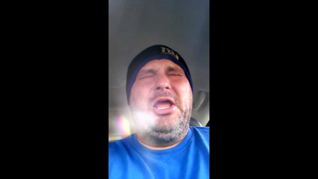 Ny Giants training camp crying fan no autograph - YouTube