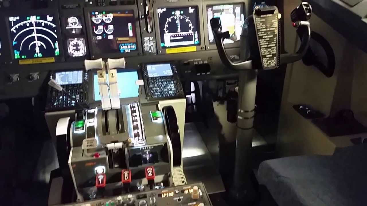 737 800 Home cockpit - YouTube