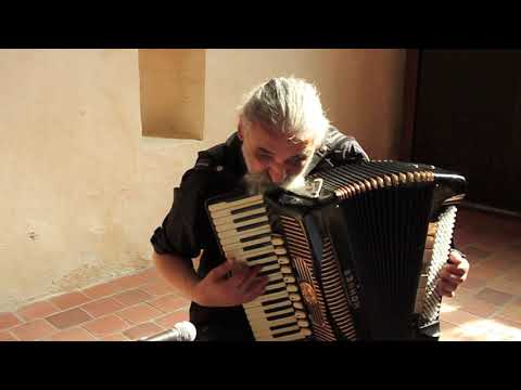 Dorothee Gurski & Gerhard A  Schiewe - Bien al Mango