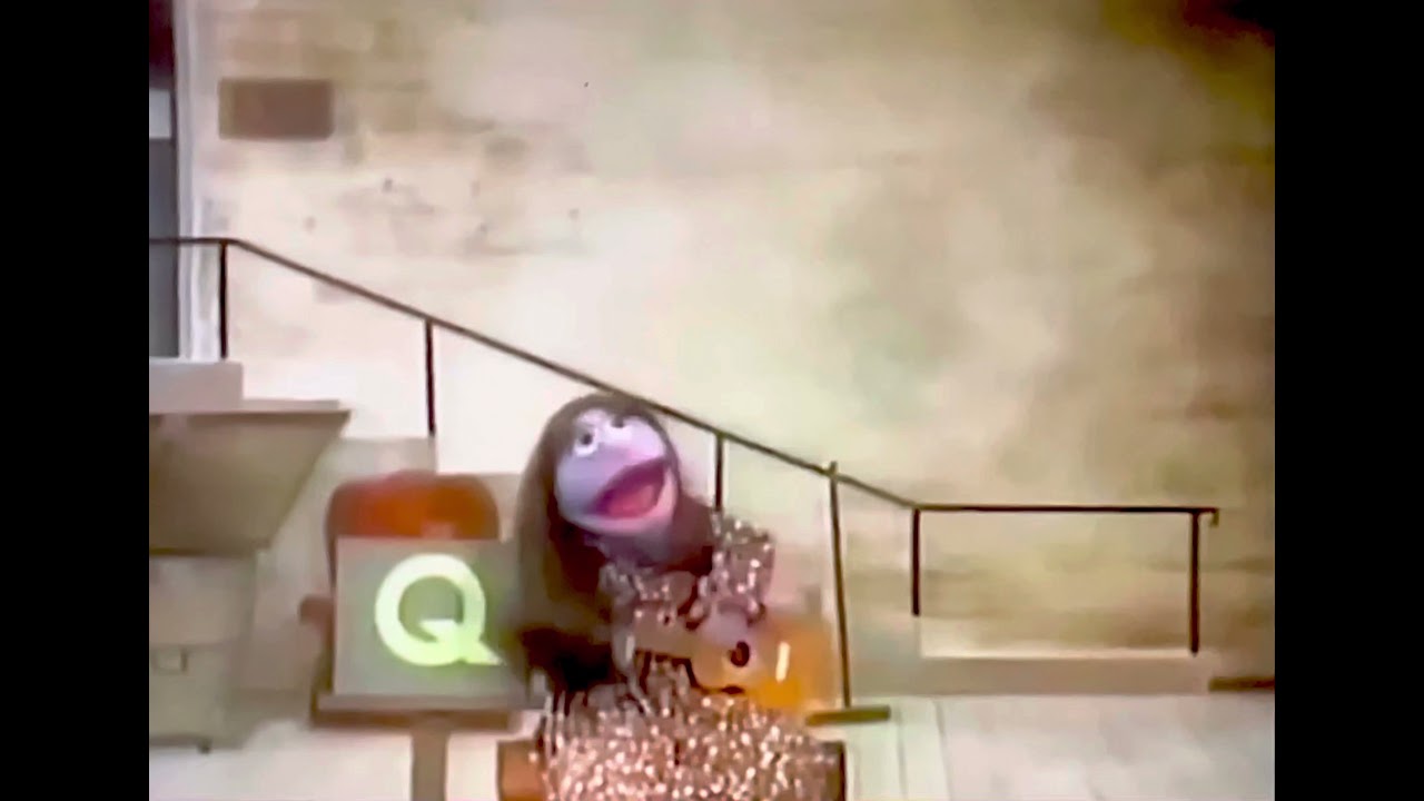 Sesame Street- Q Questions - YouTube
