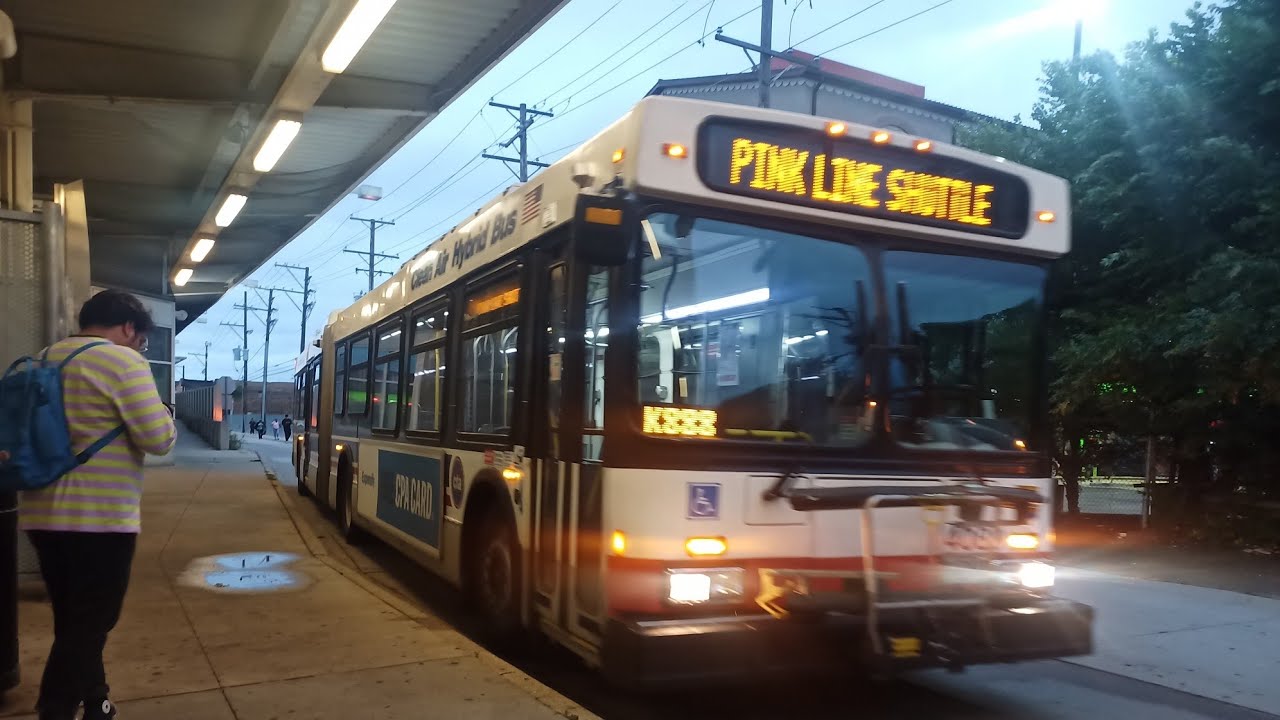 Ride On CTA 2008 New Flyer DE60LF 4089 On the Pink Line Shuttle to ...