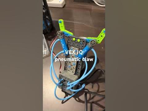 VEX IQ Pneumatic claw mechanism @vexrobotics @RECFoundation - YouTube