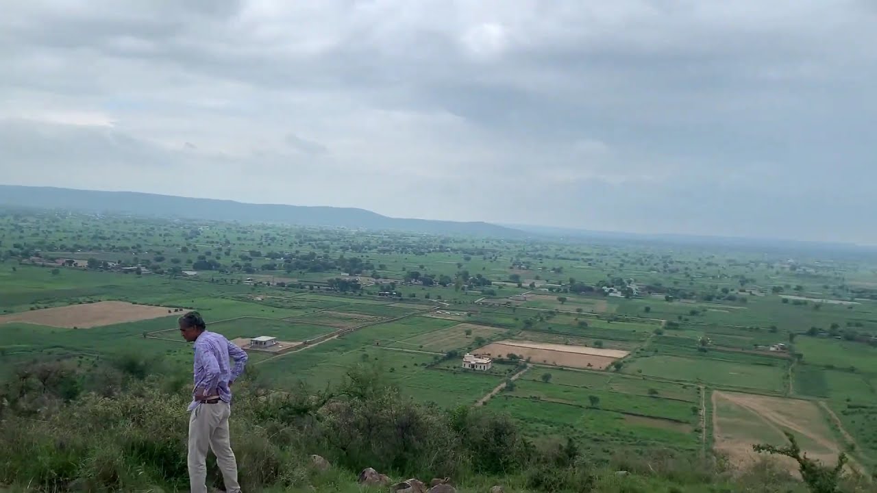 On the top of the mountain, MubarakPur, Rajasthan! - YouTube