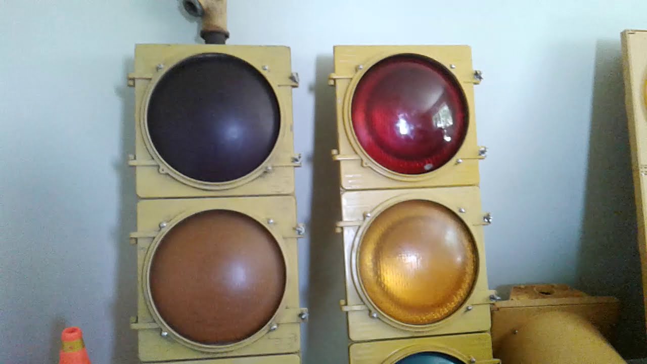 Traffic signal collection - YouTube
