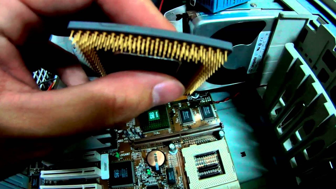 intel pentium I 133Mhz vintage processor - YouTube