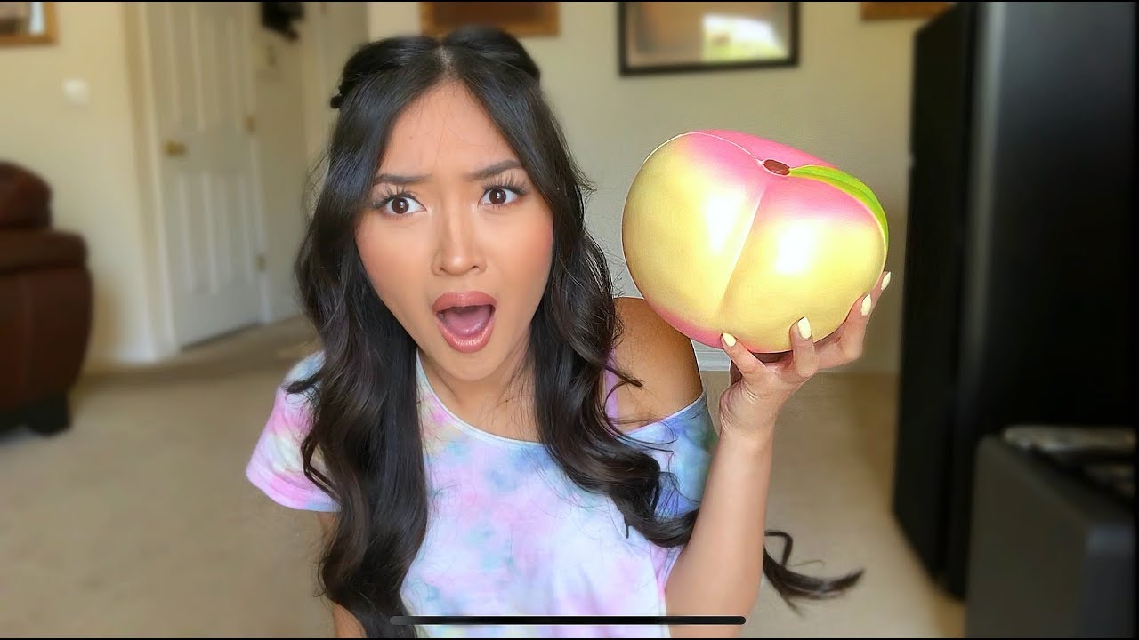 THIS SQUISHY LOOKS LIKE A BUTT!? - YouTube