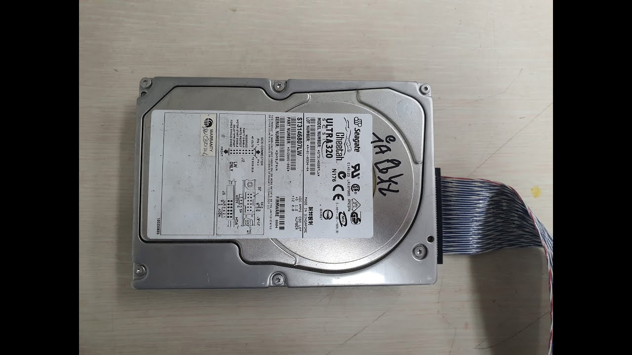 추억의 박물관 SCSI 320 # 10000rpm #스카시 #스카시방식 #SCSI #스카시하드#320 #wide2 - YouTube