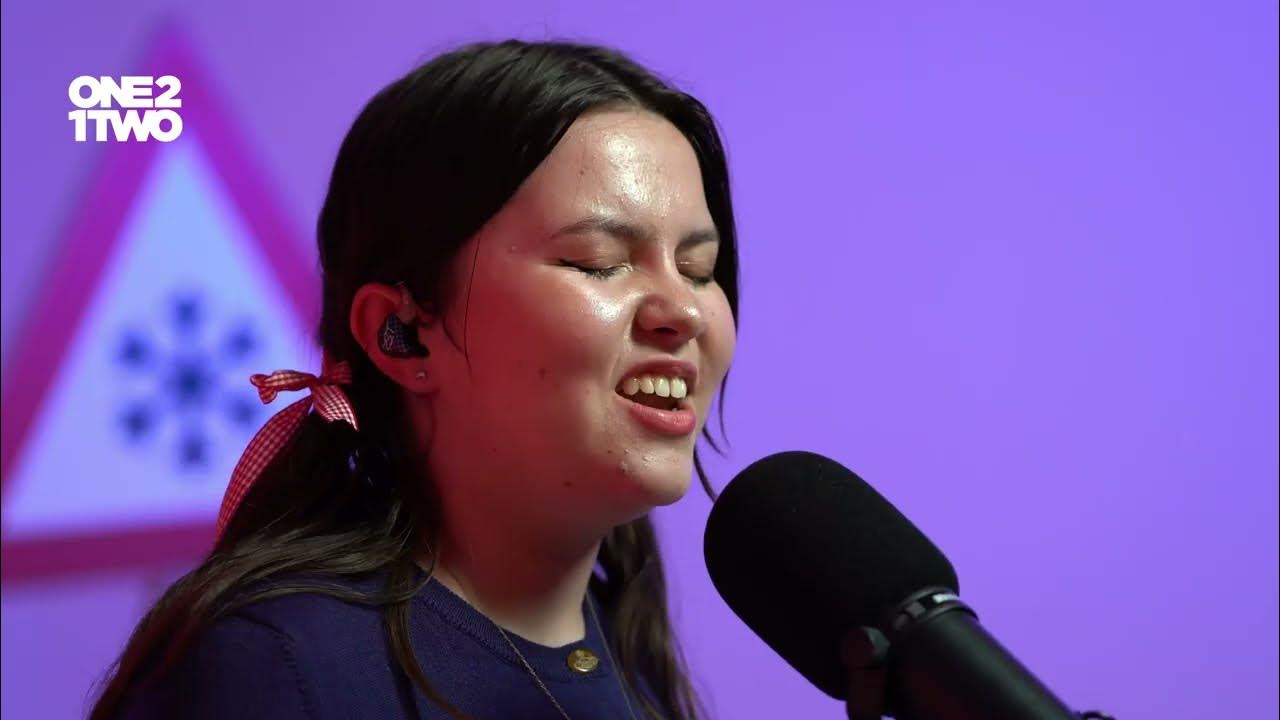 Ava Hincks - Hurt By You (ONE2WATCH Live Sessions) - YouTube Music