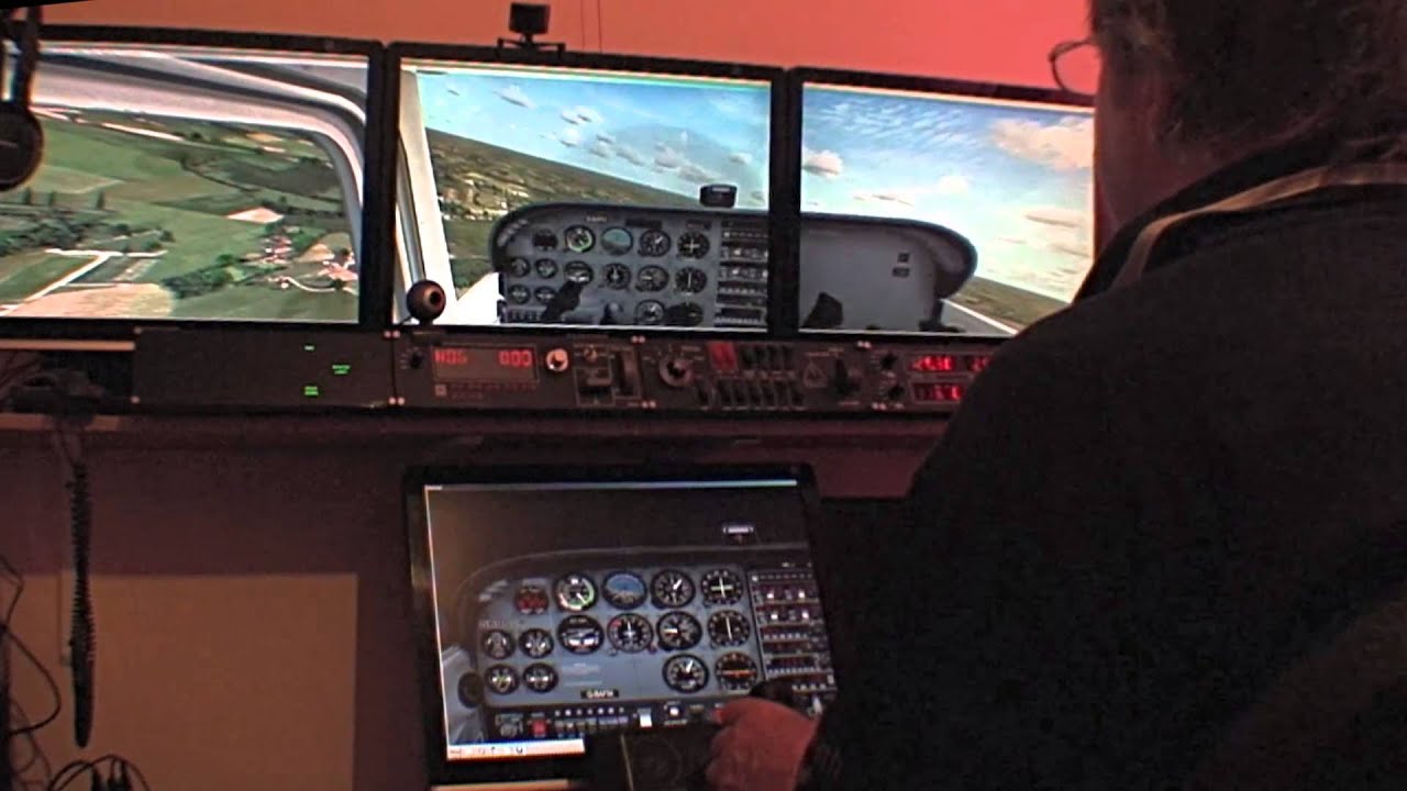 FSX Left Hand Circuit Runway 21 Cranfield - YouTube