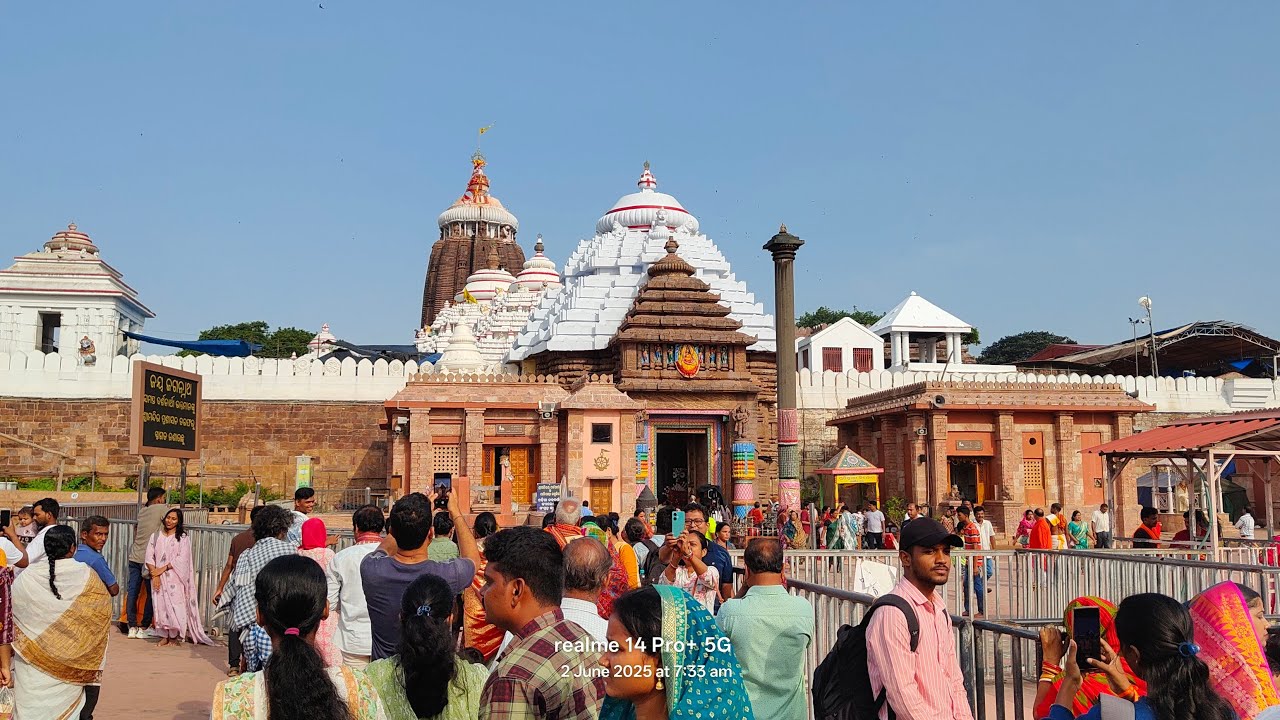Jay Jagannath Swami Nayan Patha Gayami 🙏🙏 - YouTube