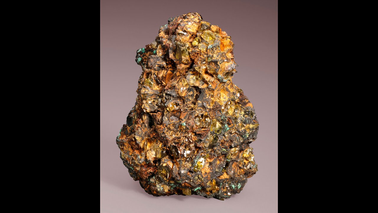 How to Identify a Pallasite Meteorite by Its Unique Exterior. - YouTube