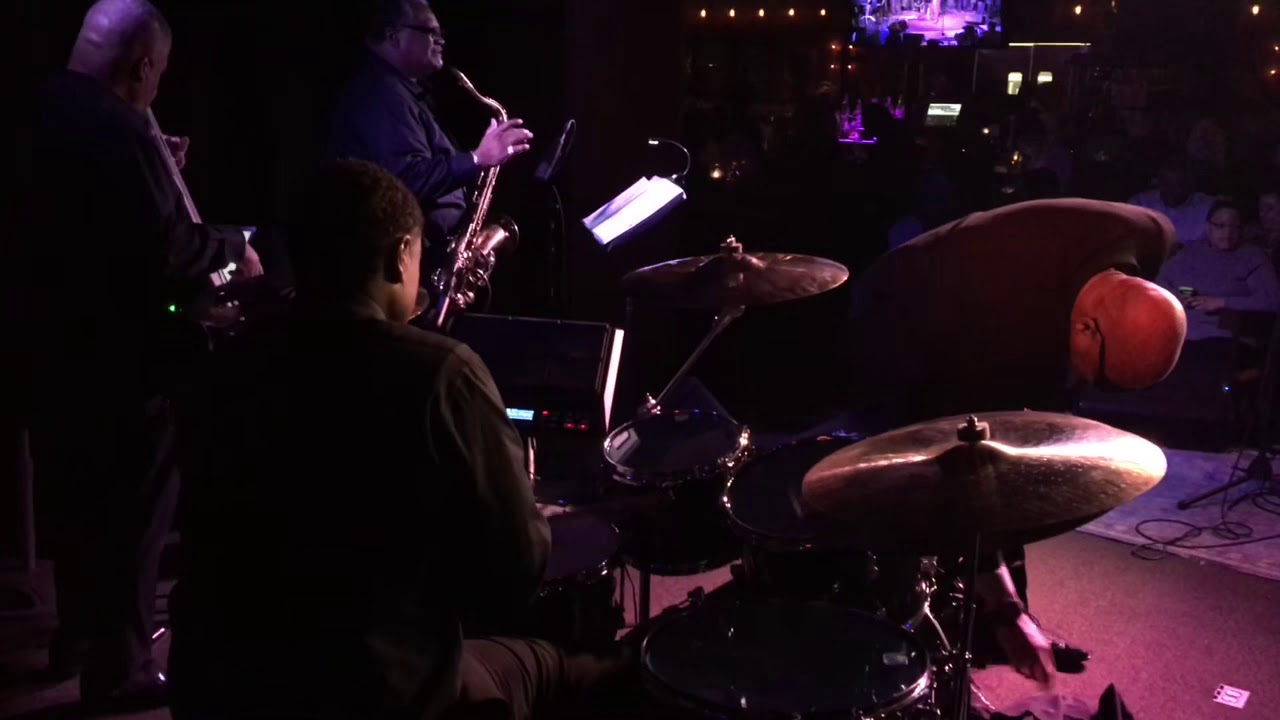 Marvin Miller Jr on Drums with Michael Henderson - YouTube