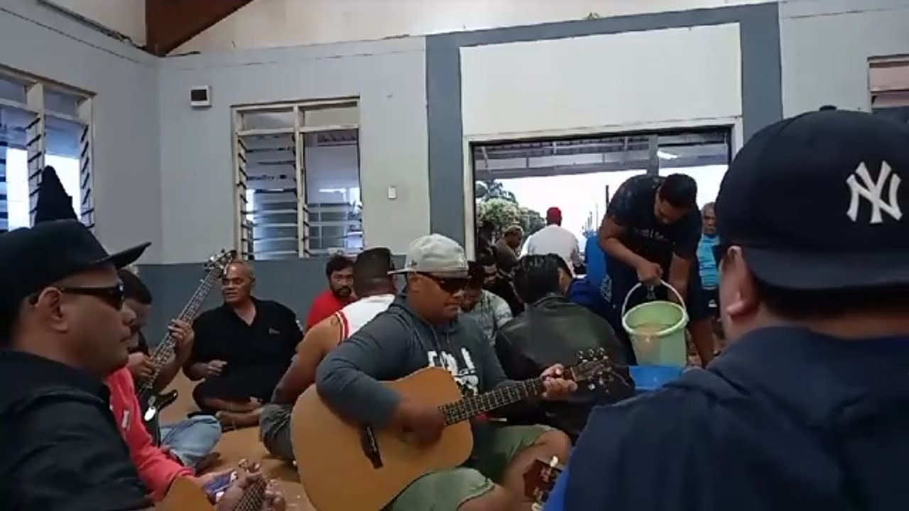 Hiva Kakala 2020 -'Ofa keu Unga he tala e Fonua (Fofo'anga Tonga) - YouTube