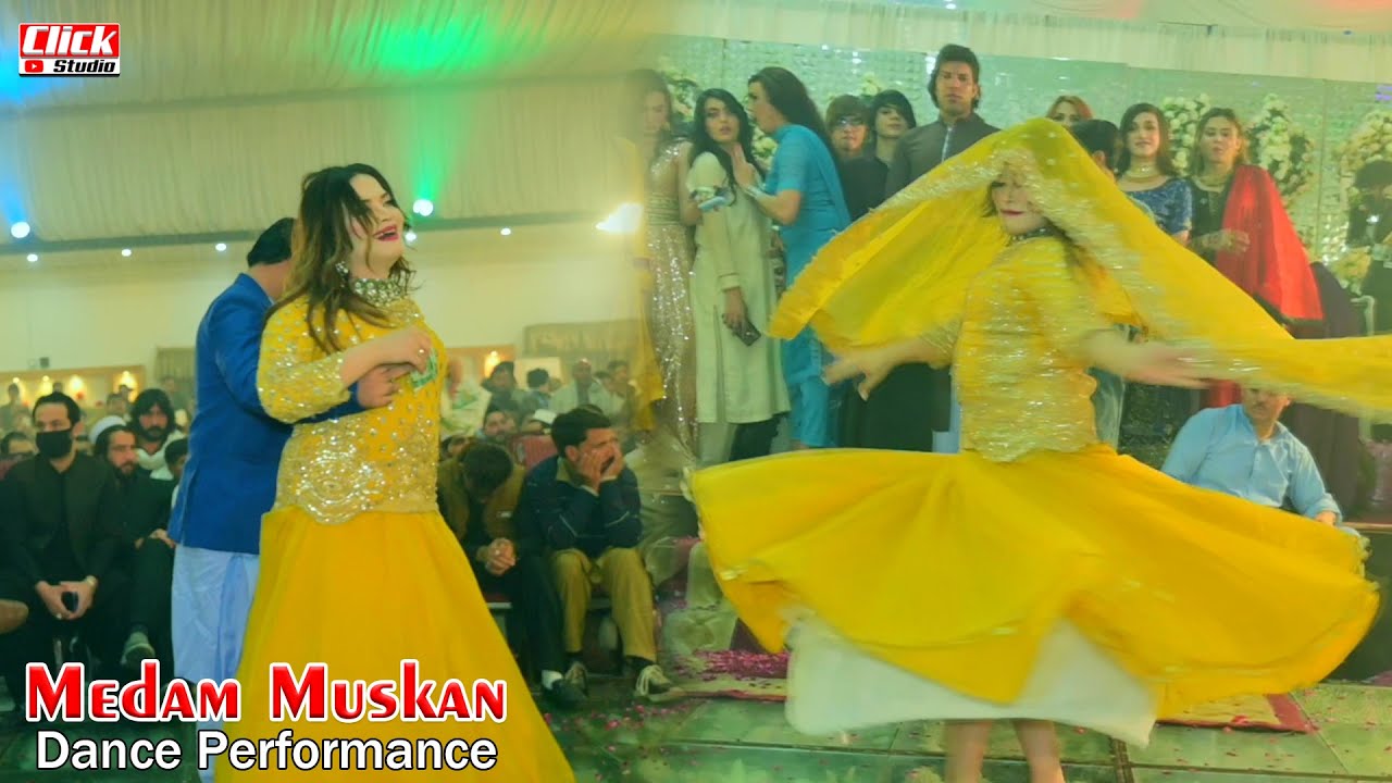 Zama Starge Qatal e Aam | Medam Muskan | Dance Performance 2023 - YouTube