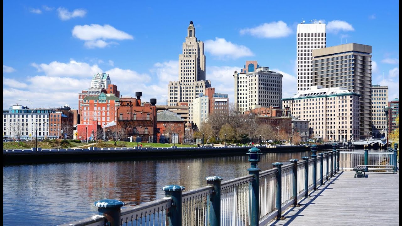 Walking around Federal Hill Providence R.I #wepushback - YouTube