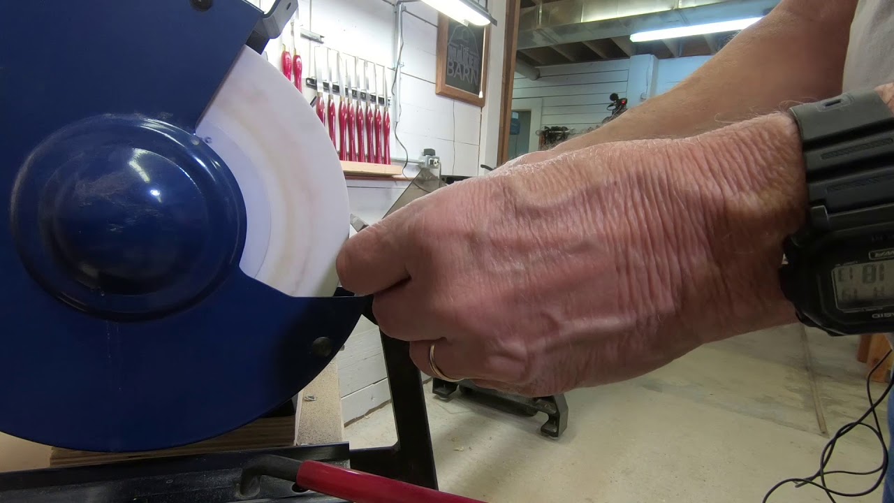 Wood Lathe Tool Grinding - YouTube