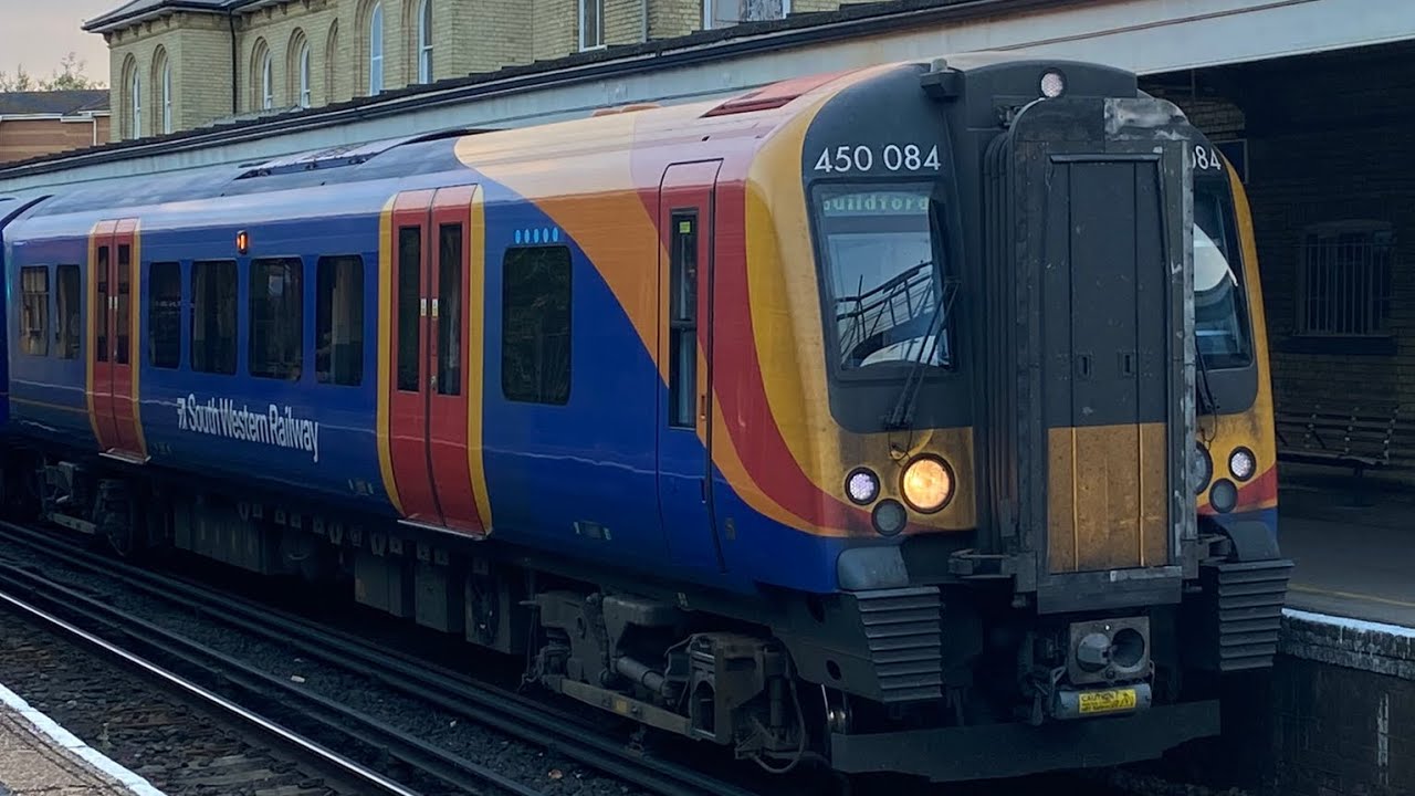 Class 450 Desiro | 450084 | South Western Railway | Aldershot | 29/07 ...