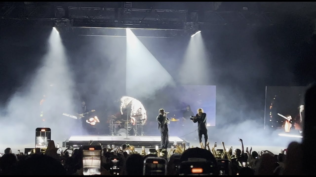 Daniel Caesar - CYANIDE (Live at Sidney Myer Bowl) - 25 November 2023 ...