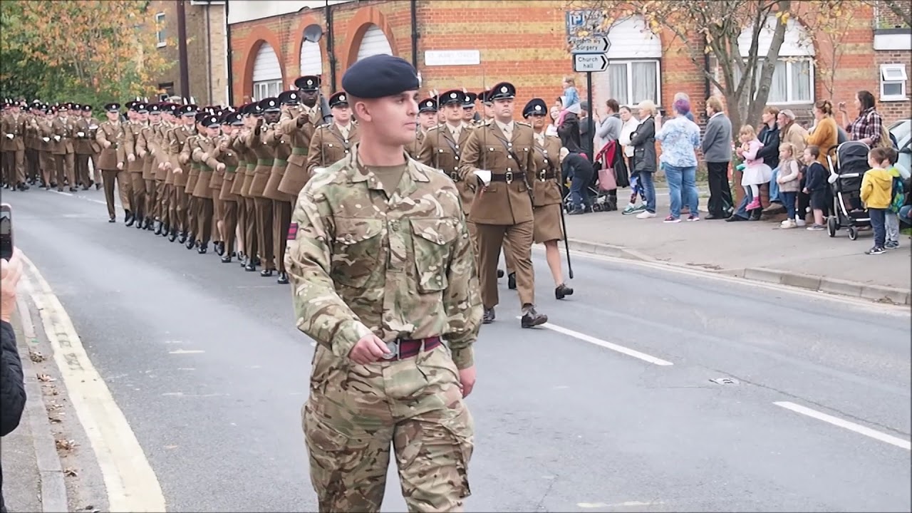 Ludgershall 26 Engineer Regiment Freedom Parade - YouTube
