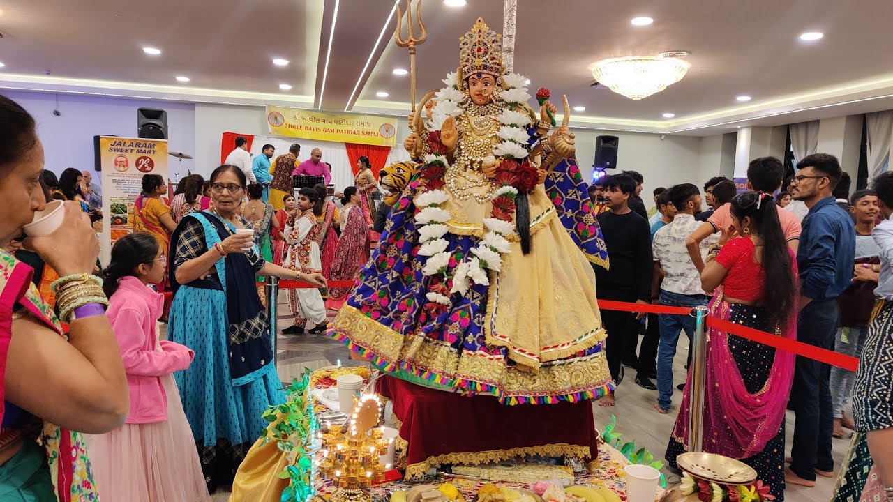 London Navratri garba festival satavish patidar hall 2022 - YouTube