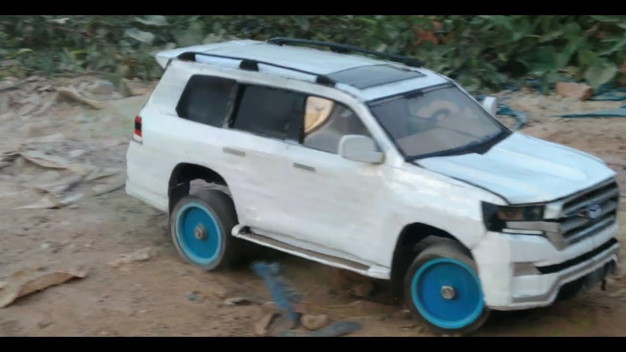 DIY Toyota Land cruiser with carboard - YouTube